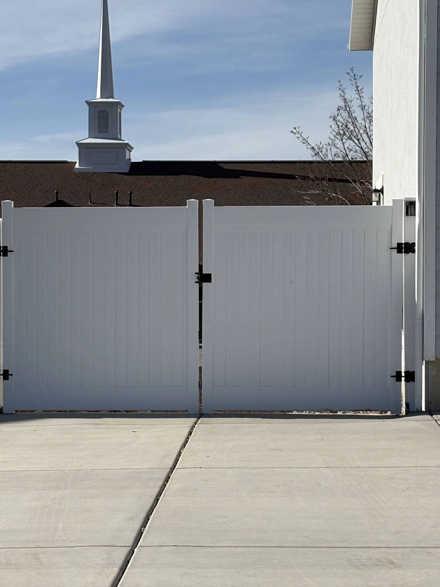 West Point Privacy Fence & Gates Installation Bronco Fence